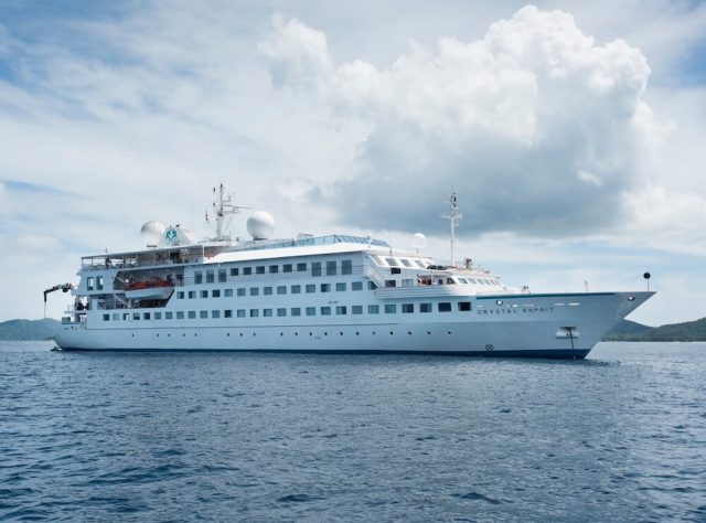 Luxurious Cruise Ships - The Best Of Both Worlds