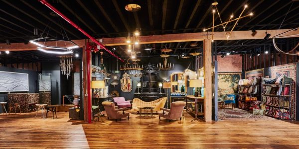 Inside the 1stdibs Store In New York
