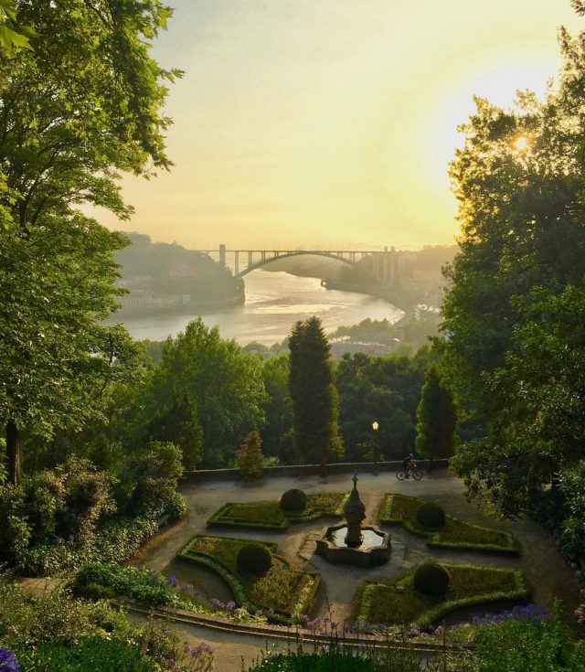 5 Reasons To Visit Porto