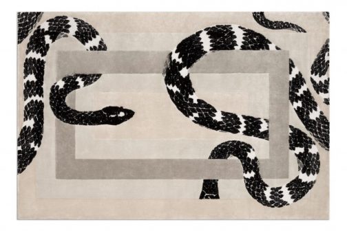 The Best Home Decor Ideas With Luxurious Rugs And Golden Accents